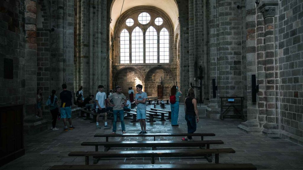 Abbaye du Mont-Saint-Michel : imposante, intemporelle et un peu sauvage ...